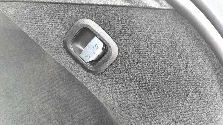 Melns Mercedes-Benz EQS 2023 Šauļi, ar dzinēja tilpumu 0.00 L un nobraukumu 59 tūkst. km par 55660 €, foto 46 vietnē AUTOMOTO.COM.LV