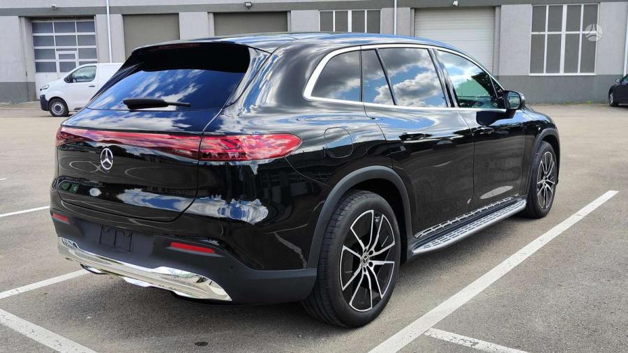 Melns Mercedes-Benz EQS 2023 Šauļi, ar dzinēja tilpumu 0.00 L un nobraukumu 59 tūkst. km par 55660 €, foto 8 vietnē AUTOMOTO.COM.LV