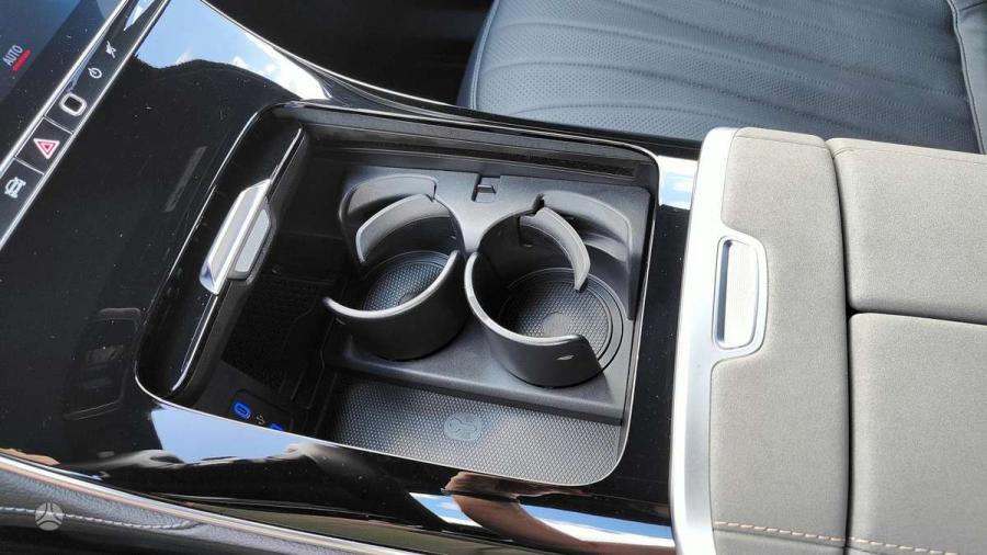 Melns Mercedes-Benz EQS 2023 Šauļi, ar dzinēja tilpumu 0.00 L un nobraukumu 59 tūkst. km par 55660 €, foto 29 vietnē AUTOMOTO.COM.LV