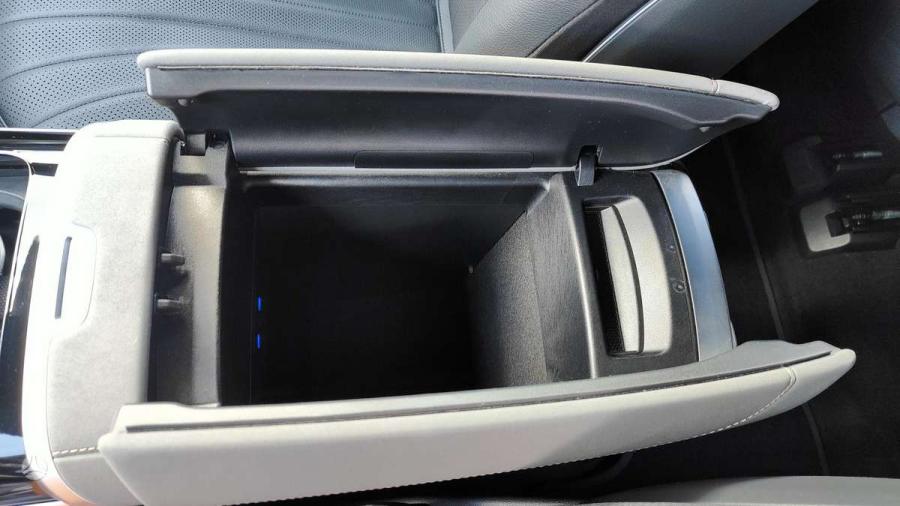 Melns Mercedes-Benz EQS 2023 Šauļi, ar dzinēja tilpumu 0.00 L un nobraukumu 59 tūkst. km par 55660 €, foto 31 vietnē AUTOMOTO.COM.LV