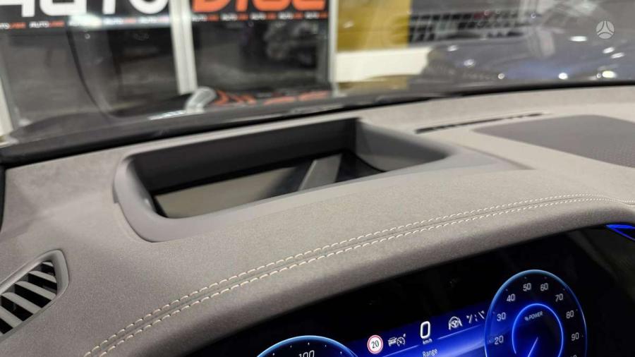 Black Mercedes-Benz EQS 2024 in Vilnius, with an engine capacity of 0.00 L and mileage of 35 thousand km for 84989 €, photo 26 on AUTOMOTO.COM.LV