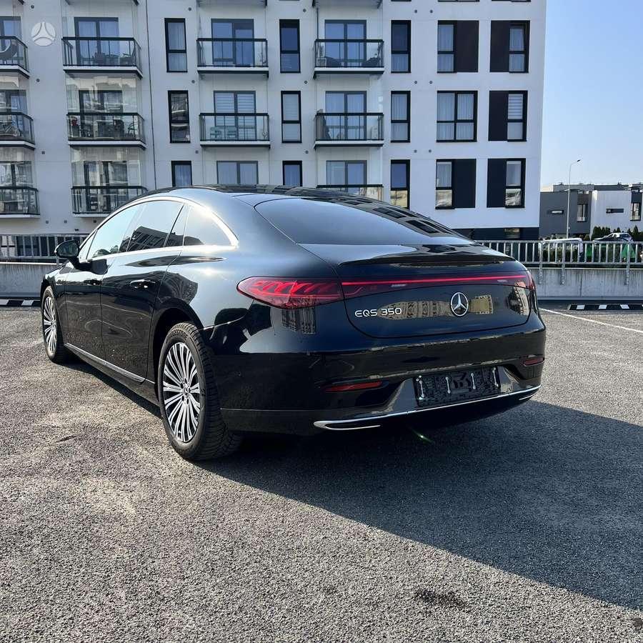 Black Mercedes-Benz EQS 2022 in Vilnius, with an engine capacity of 0.00 L and mileage of 103 thousand km for 45990 €, photo 4 on AUTOMOTO.COM.LV