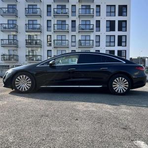 Black Mercedes-Benz EQS 2022 in Vilnius, with an engine capacity of 0.00 L and mileage of 103 thousand km for 45990 €, photo 7 on AUTOMOTO.COM.LV