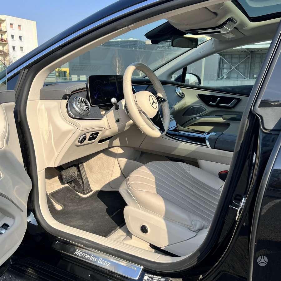 Black Mercedes-Benz EQS 2022 in Vilnius, with an engine capacity of 0.00 L and mileage of 103 thousand km for 45990 €, photo 11 on AUTOMOTO.COM.LV