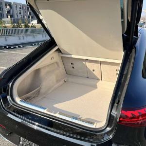 Black Mercedes-Benz EQS 2022 in Vilnius, with an engine capacity of 0.00 L and mileage of 103 thousand km for 45990 €, photo 24 on AUTOMOTO.COM.LV