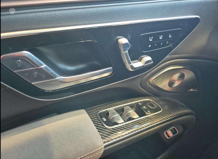 Melns Mercedes-Benz EQS 2024 Klaipėda, ar dzinēja tilpumu 0.00 L un nobraukumu 16 tūkst. km par 23300 €, foto 9 vietnē AUTOMOTO.COM.LV