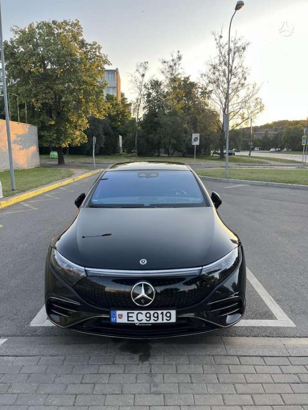 Melns Mercedes-Benz EQS 2022 Kauņa, ar dzinēja tilpumu 0.00 L un nobraukumu 95 tūkst. km par 53000 €, foto 6 vietnē AUTOMOTO.COM.LV