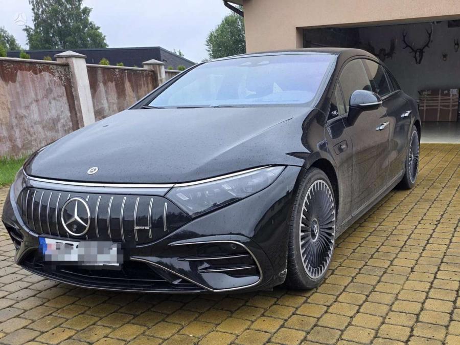 Melns Mercedes-Benz EQS 2023 Šauļi, ar dzinēja tilpumu 0.00 L un nobraukumu 31 tūkst. km par 65000 €, foto 3 vietnē AUTOMOTO.COM.LV
