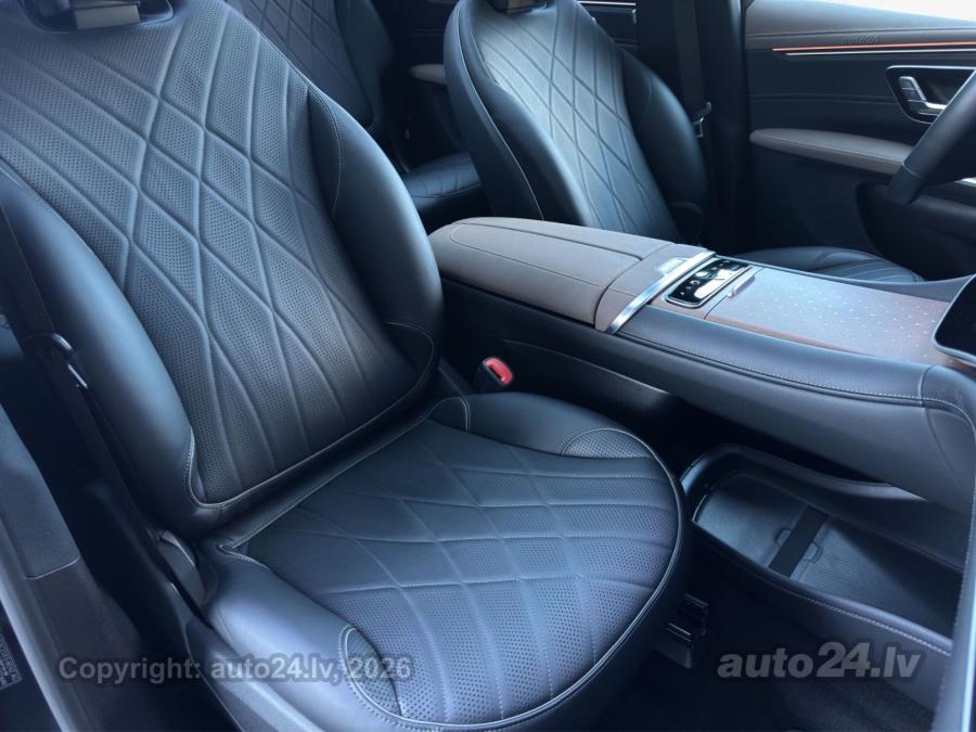 Melns Mercedes-Benz EQS 2023 Rīga, ar dzinēja tilpumu 0.00 L un nobraukumu 29 tūkst. km par 81900 €, foto 7 vietnē AUTOMOTO.COM.LV