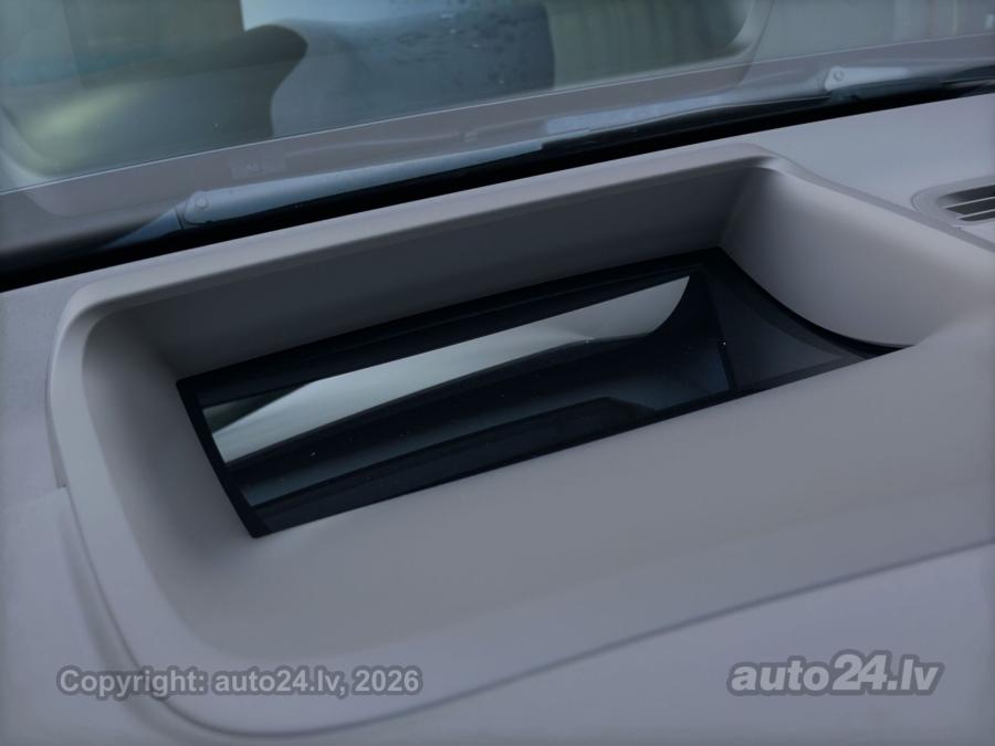 Melns Mercedes-Benz EQS 2023 Rīga, ar dzinēja tilpumu 0.00 L un nobraukumu 29 tūkst. km par 81900 €, foto 18 vietnē AUTOMOTO.COM.LV