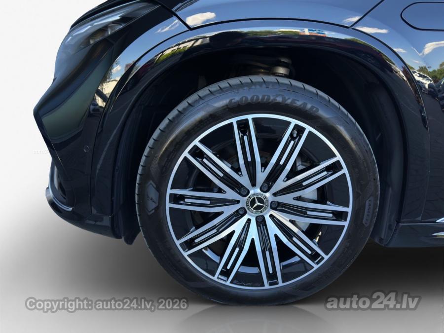 Melns Mercedes-Benz EQS 2023 Rīga, ar dzinēja tilpumu 0.00 L un nobraukumu 29 tūkst. km par 81900 €, foto 23 vietnē AUTOMOTO.COM.LV