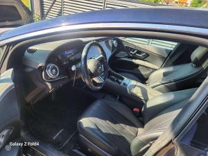 Blue Mercedes-Benz EQS 2022 in Vilnius, with an engine capacity of 0.00 L and mileage of 47 thousand km for 45000 €, photo 5 on AUTOMOTO.COM.LV