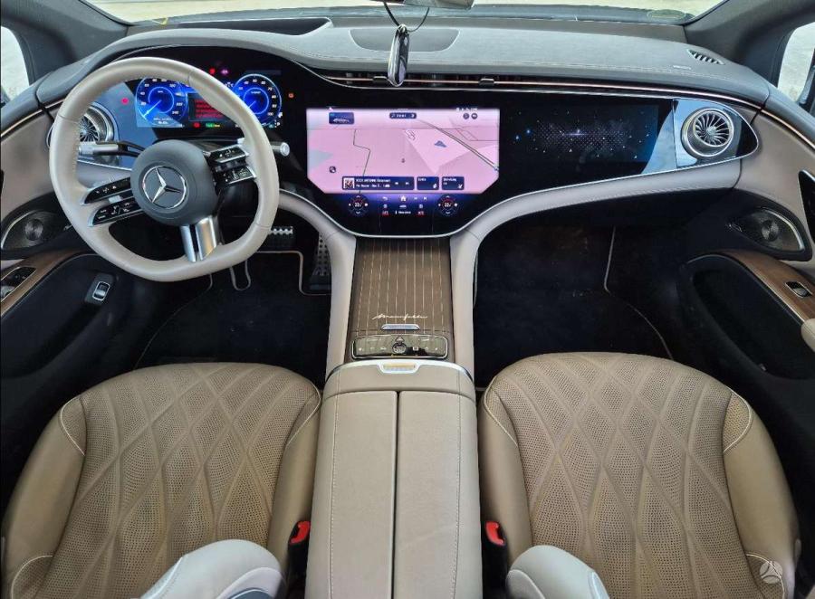 Green Mercedes-Benz EQS 2025 in Klaipeda, with an engine capacity of 0.00 L and mileage of 24 thousand km for 37250 €, photo 6 on AUTOMOTO.COM.LV