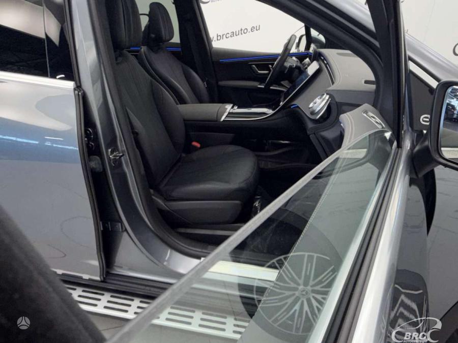 Pelēks Mercedes-Benz EQS 2023 Viļņa, ar dzinēja tilpumu 0.00 L un nobraukumu 23 tūkst. km par 61900 €, foto 12 vietnē AUTOMOTO.COM.LV