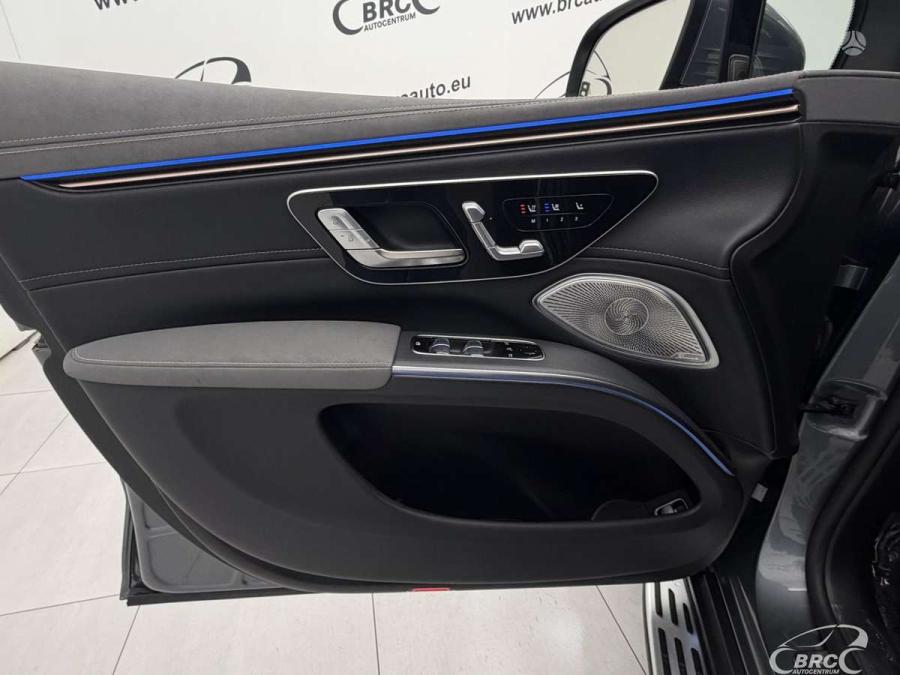 Pelēks Mercedes-Benz EQS 2023 Viļņa, ar dzinēja tilpumu 0.00 L un nobraukumu 23 tūkst. km par 61900 €, foto 27 vietnē AUTOMOTO.COM.LV