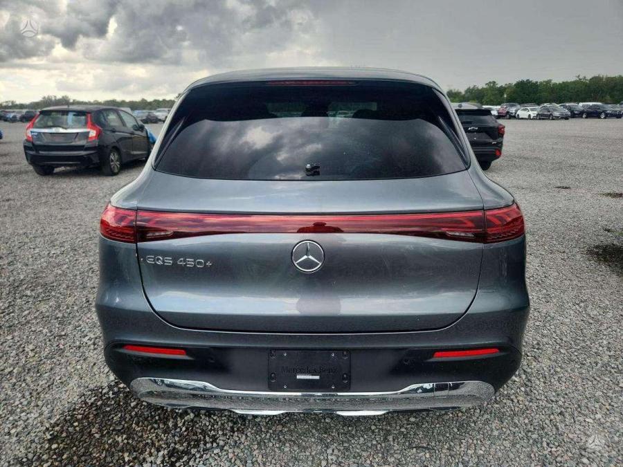 Pelēks Mercedes-Benz EQS 2023 Viļņa, ar dzinēja tilpumu 0.00 L un nobraukumu 35 tūkst. km par 39200 €, foto 4 vietnē AUTOMOTO.COM.LV