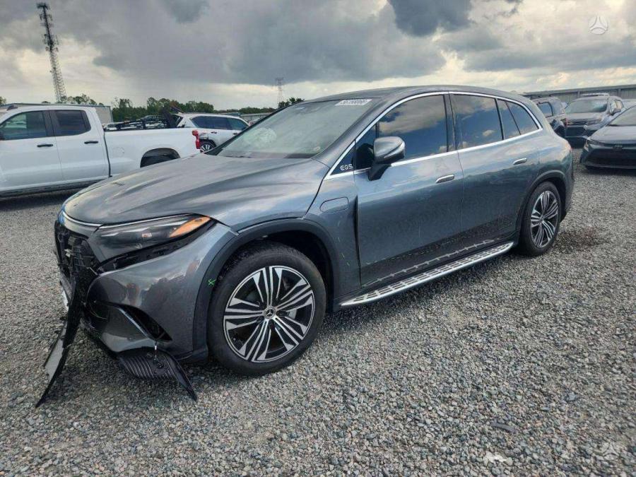 Pelēks Mercedes-Benz EQS 2023 Viļņa, ar dzinēja tilpumu 0.00 L un nobraukumu 35 tūkst. km par 39200 €, foto 7 vietnē AUTOMOTO.COM.LV