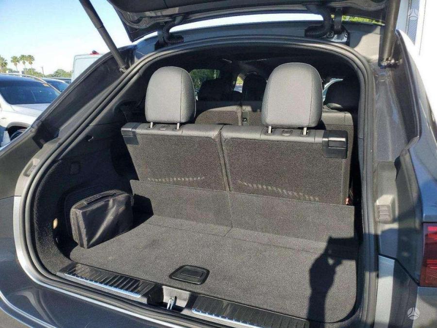 Pelēks Mercedes-Benz EQS 2023 Viļņa, ar dzinēja tilpumu 0.00 L un nobraukumu 35 tūkst. km par 39200 €, foto 8 vietnē AUTOMOTO.COM.LV