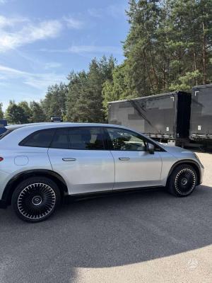 Pelēks Mercedes-Benz EQS 2023 Viļņa, ar dzinēja tilpumu 0.00 L un nobraukumu 37 tūkst. km par 55000 €, foto 3 vietnē AUTOMOTO.COM.LV