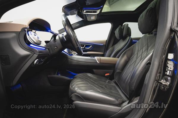 Серый Мерседес ЕКуЕс 2022 в Тарту, объемом двигателя 0.00 л и пробегом 144 тыс. км за 58800 €, фото 8 на AUTOMOTO.COM.LV