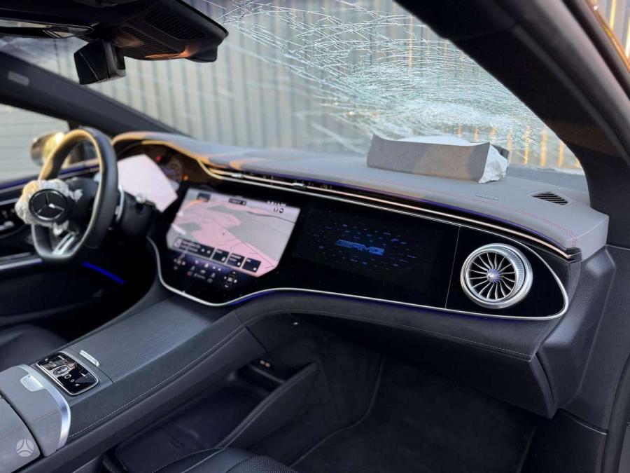 Grey Mercedes-Benz EQS 2023 in Kaunas, with an engine capacity of 0.00 L and mileage of 58 thousand km for 60500 €, photo 24 on AUTOMOTO.COM.LV