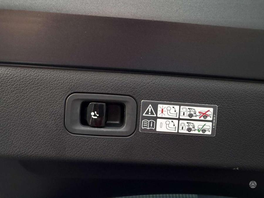 Grey Mercedes-Benz EQS 2023 in Kaunas, with an engine capacity of 0.00 L and mileage of 58 thousand km for 60500 €, photo 42 on AUTOMOTO.COM.LV