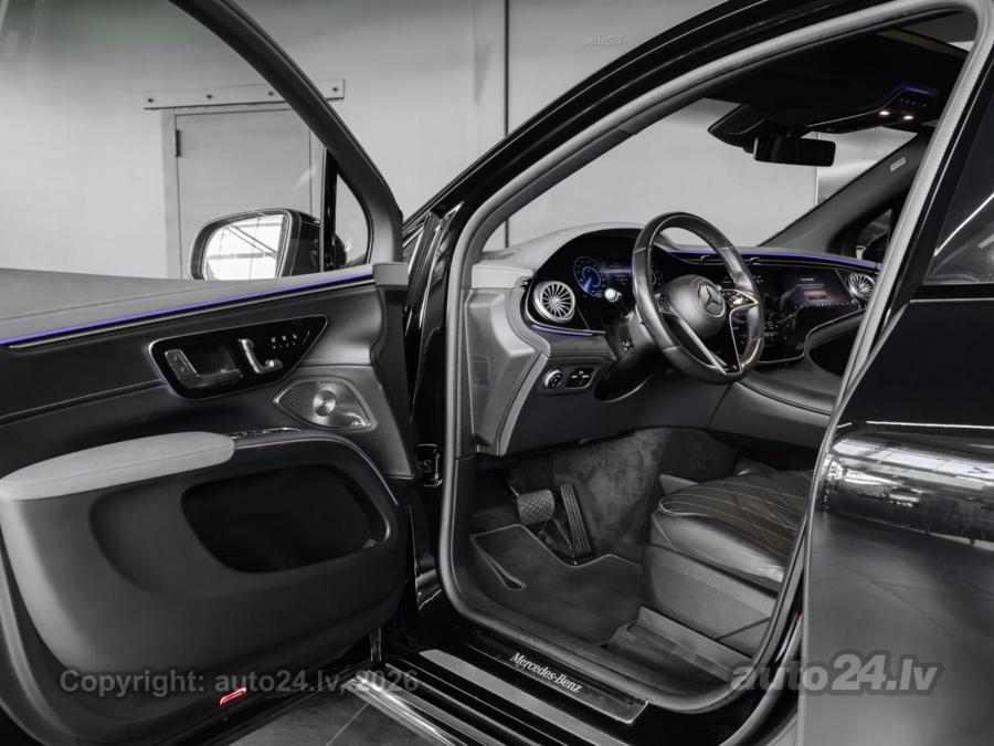 Черный Мерседес EQS SUV 2022 в Таллин, объемом двигателя 0.00 л и пробегом 71 тыс. км за 84900 €, фото 8 на AUTOMOTO.COM.LV