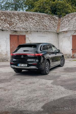 Черный Мерседес EQS SUV 2024 в Таллин, объемом двигателя 0.00 л и пробегом 49 тыс. км за 99499 €, фото 3 на AUTOMOTO.COM.LV