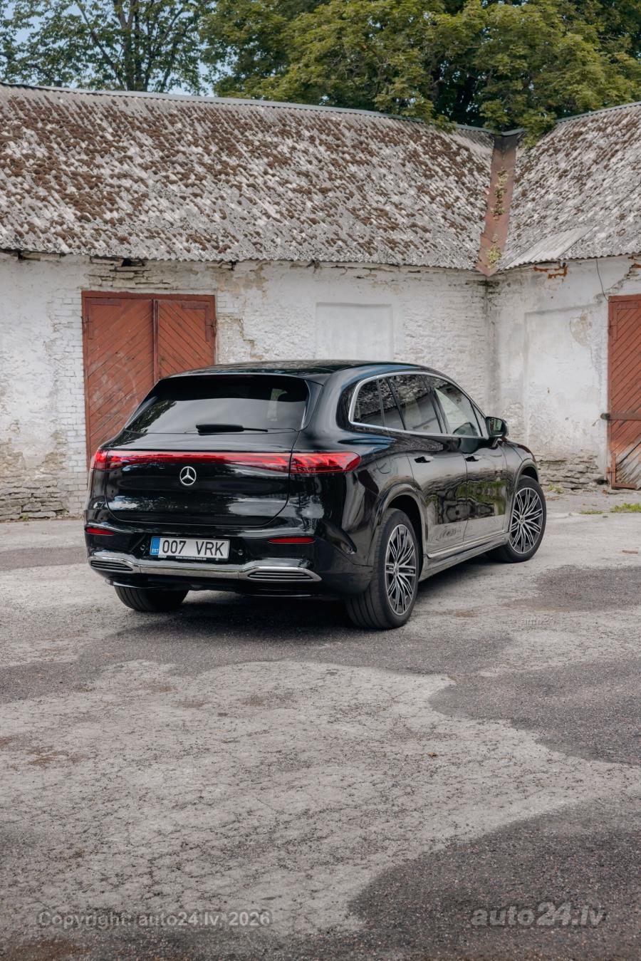 Черный Мерседес EQS SUV 2024 в Таллин, объемом двигателя 0.00 л и пробегом 49 тыс. км за 99499 €, фото 3 на AUTOMOTO.COM.LV