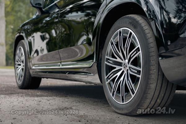 Черный Мерседес EQS SUV 2024 в Таллин, объемом двигателя 0.00 л и пробегом 49 тыс. км за 99499 €, фото 7 на AUTOMOTO.COM.LV