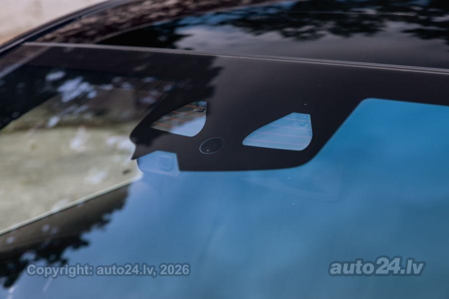 Черный Мерседес EQS SUV 2024 в Таллин, объемом двигателя 0.00 л и пробегом 49 тыс. км за 99499 €, фото 13 на AUTOMOTO.COM.LV