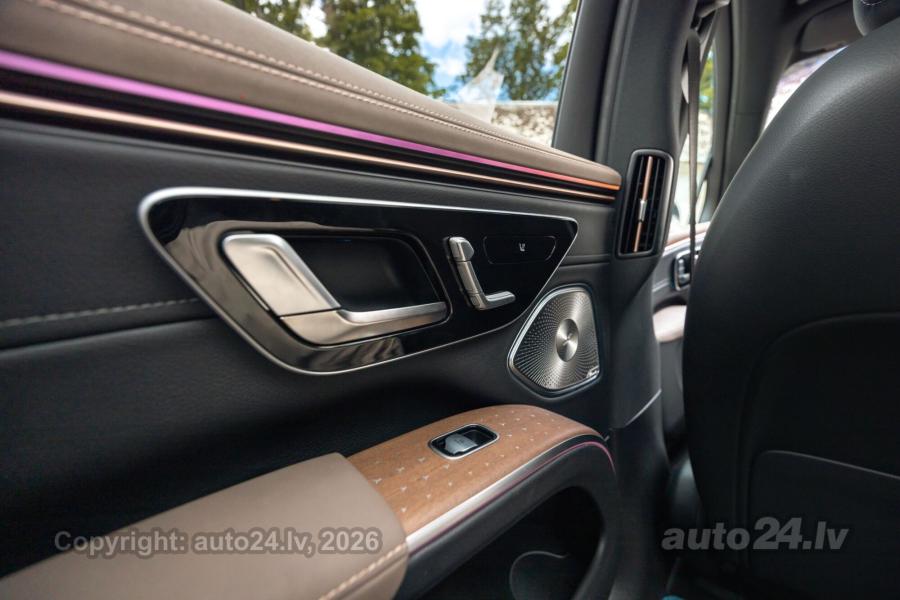 Черный Мерседес EQS SUV 2024 в Таллин, объемом двигателя 0.00 л и пробегом 49 тыс. км за 99499 €, фото 24 на AUTOMOTO.COM.LV