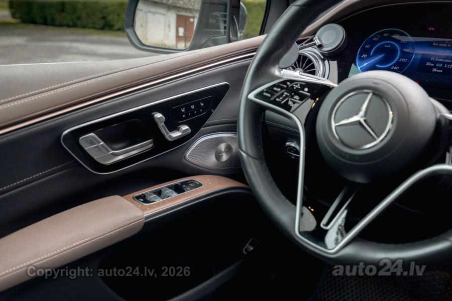Черный Мерседес EQS SUV 2024 в Таллин, объемом двигателя 0.00 л и пробегом 49 тыс. км за 99499 €, фото 30 на AUTOMOTO.COM.LV