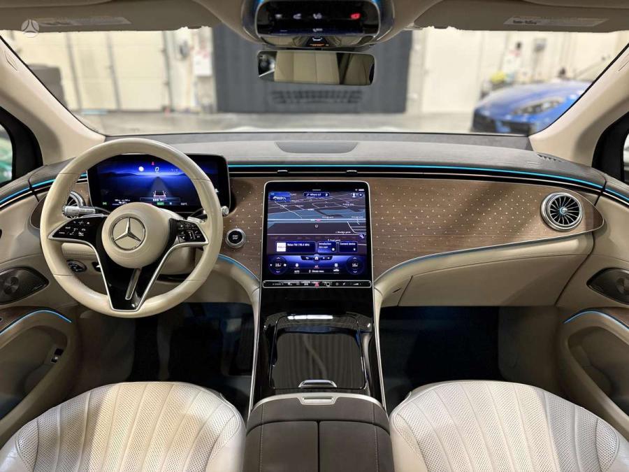 White Mercedes-Benz EQS 2023 in Vilnius, with an engine capacity of 0.00 L and mileage of 86 thousand km for 64990 €, photo 21 on AUTOMOTO.COM.LV