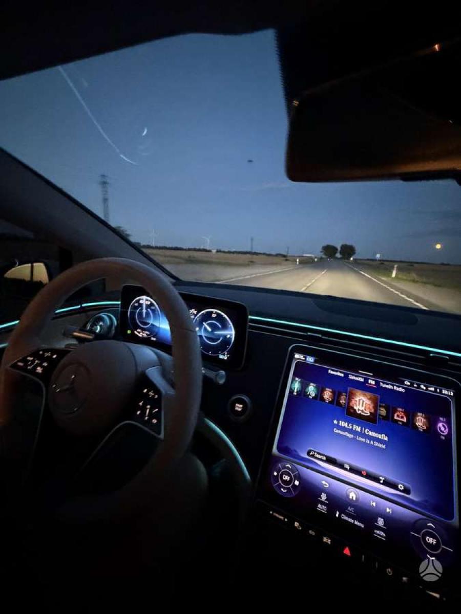 Balts Mercedes-Benz EQS 2023 Kauņa, ar dzinēja tilpumu 0.00 L un nobraukumu 73 tūkst. km par 46900 €, foto 8 vietnē AUTOMOTO.COM.LV