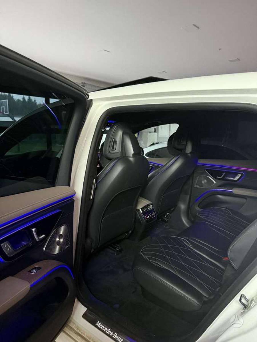 Balts Mercedes-Benz EQS 2023 Viļņa, ar dzinēja tilpumu 0.00 L un nobraukumu 87 tūkst. km par 76000 €, foto 9 vietnē AUTOMOTO.COM.LV