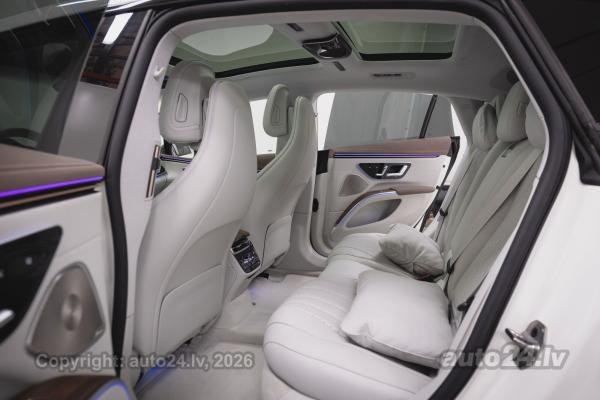 Mercedes-Benz EQS 2022 in Tartu on AUTOMOTO.COM.LV White Mercedes-Benz EQS 2022 in Tartu, with an engine capacity of 0.00 L and mileage of 63 thousand km for 84400 €, photo 9 on AUTOMOTO.COM.LV