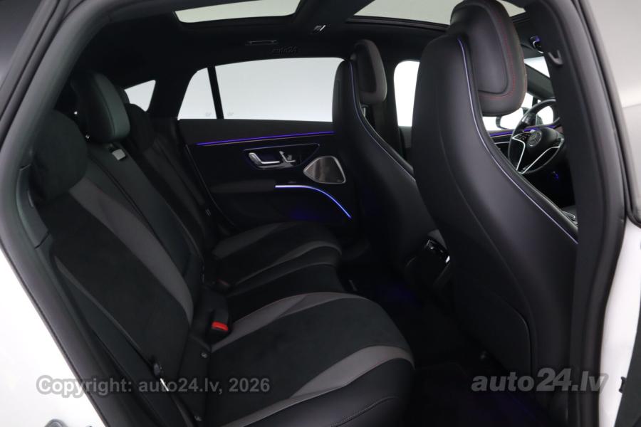 White Mercedes-Benz EQS 2023 in Tallinn, with an engine capacity of 0.00 L and mileage of 17 thousand km for 76900 €, photo 12 on AUTOMOTO.COM.LV