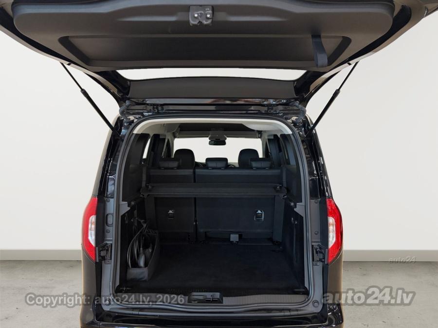 Black Mercedes-Benz EQT 2023 in Tallinn, with an engine capacity of 0.00 L and mileage of 5 thousand km for 29900 €, photo 13 on AUTOMOTO.COM.LV