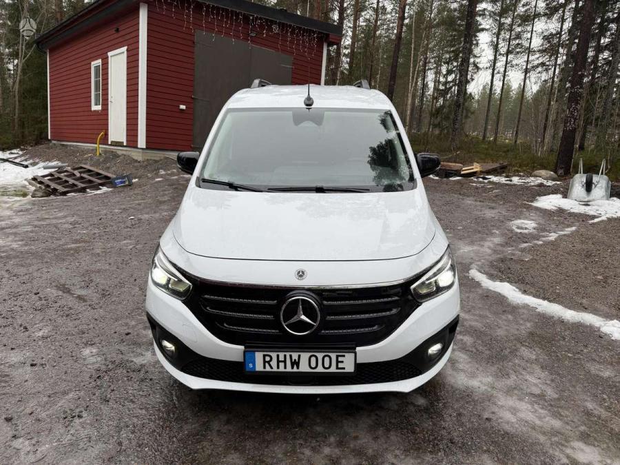 Balts Mercedes-Benz EQT 2024 Šauļi, ar dzinēja tilpumu 0.00 L un nobraukumu 4 tūkst. km par 23000 €, foto 3 vietnē AUTOMOTO.COM.LV
