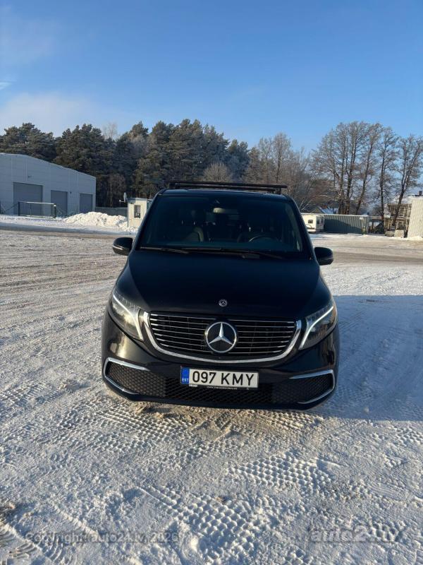 Melns Mercedes-Benz EQV 2021 Tallina, ar dzinēja tilpumu 0.00 L un nobraukumu 110 tūkst. km par 34900 €, foto 3 vietnē AUTOMOTO.COM.LV
