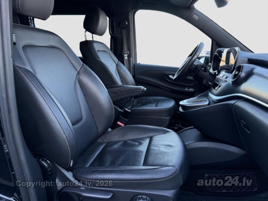 Melns Mercedes-Benz EQV 2021 Pērnava, ar dzinēja tilpumu 0.00 L un nobraukumu 111 tūkst. km par 39900 €, foto 5 vietnē AUTOMOTO.COM.LV