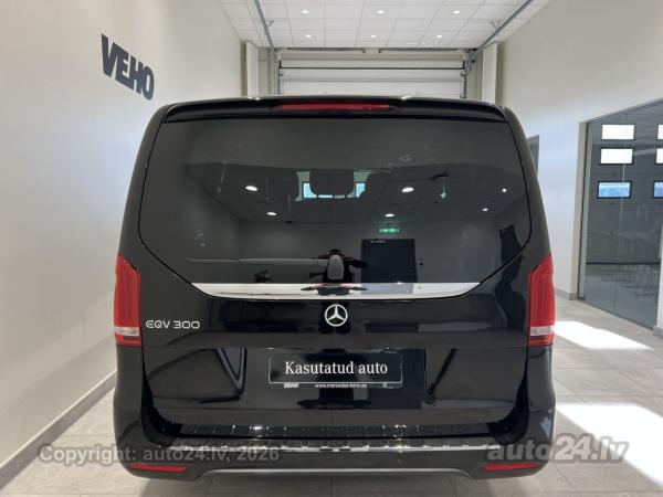 Melns Mercedes-Benz EQV 2023 Tallina, ar dzinēja tilpumu 0.00 L un nobraukumu 56 tūkst. km par 47700 €, foto 6 vietnē AUTOMOTO.COM.LV