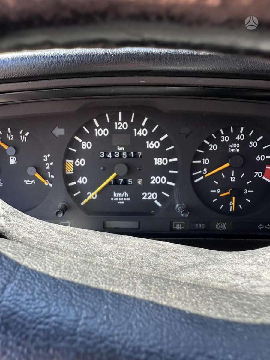 Blue Mercedes-Benz G 320 1995 in Klaipeda, with an engine capacity of 3.20 L and mileage of 344 thousand km for 19000 €, photo 6 on AUTOMOTO.COM.LV