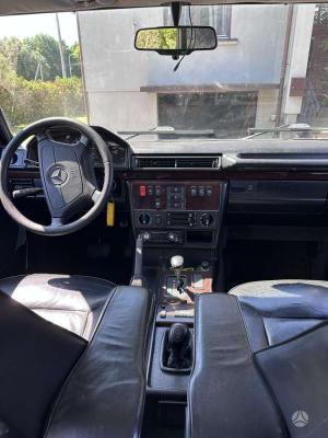 Blue Mercedes-Benz G 320 1995 in Klaipeda, with an engine capacity of 3.20 L and mileage of 344 thousand km for 19000 €, photo 10 on AUTOMOTO.COM.LV