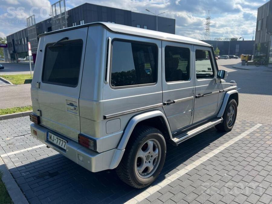 Grey Mercedes-Benz G 320 1998 in Riga, with an engine capacity of 3.20 L and mileage of 273 thousand km for 25700 €, photo 4 on AUTOMOTO.COM.LV