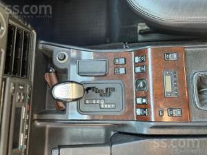 Grey Mercedes-Benz G 320 1998 in Riga, with an engine capacity of 3.20 L and mileage of 273 thousand km for 25700 €, photo 13 on AUTOMOTO.COM.LV