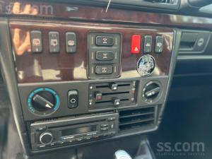 Grey Mercedes-Benz G 320 1998 in Riga, with an engine capacity of 3.20 L and mileage of 273 thousand km for 25700 €, photo 14 on AUTOMOTO.COM.LV