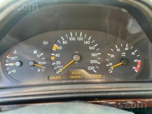 Grey Mercedes-Benz G 320 1998 in Riga, with an engine capacity of 3.20 L and mileage of 273 thousand km for 25700 €, photo 15 on AUTOMOTO.COM.LV