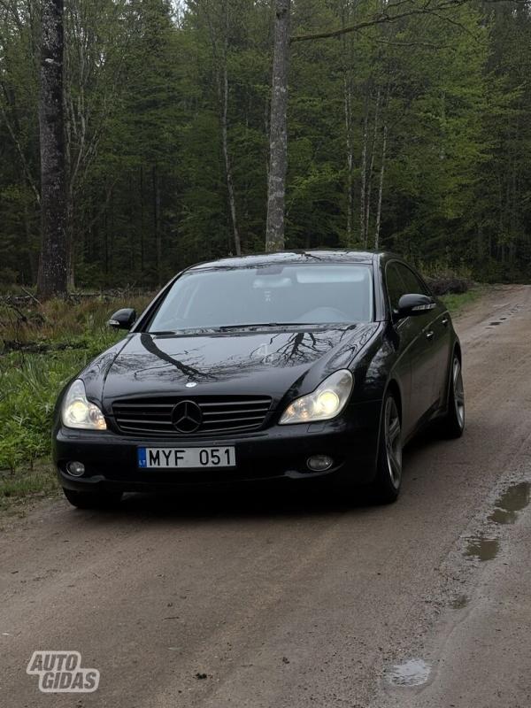 Черный Мерседес Г 350 2005 в Таураге, объемом двигателя 3.50 л и пробегом 313 тыс. км за 4500 €, фото 5 на AUTOMOTO.COM.LV